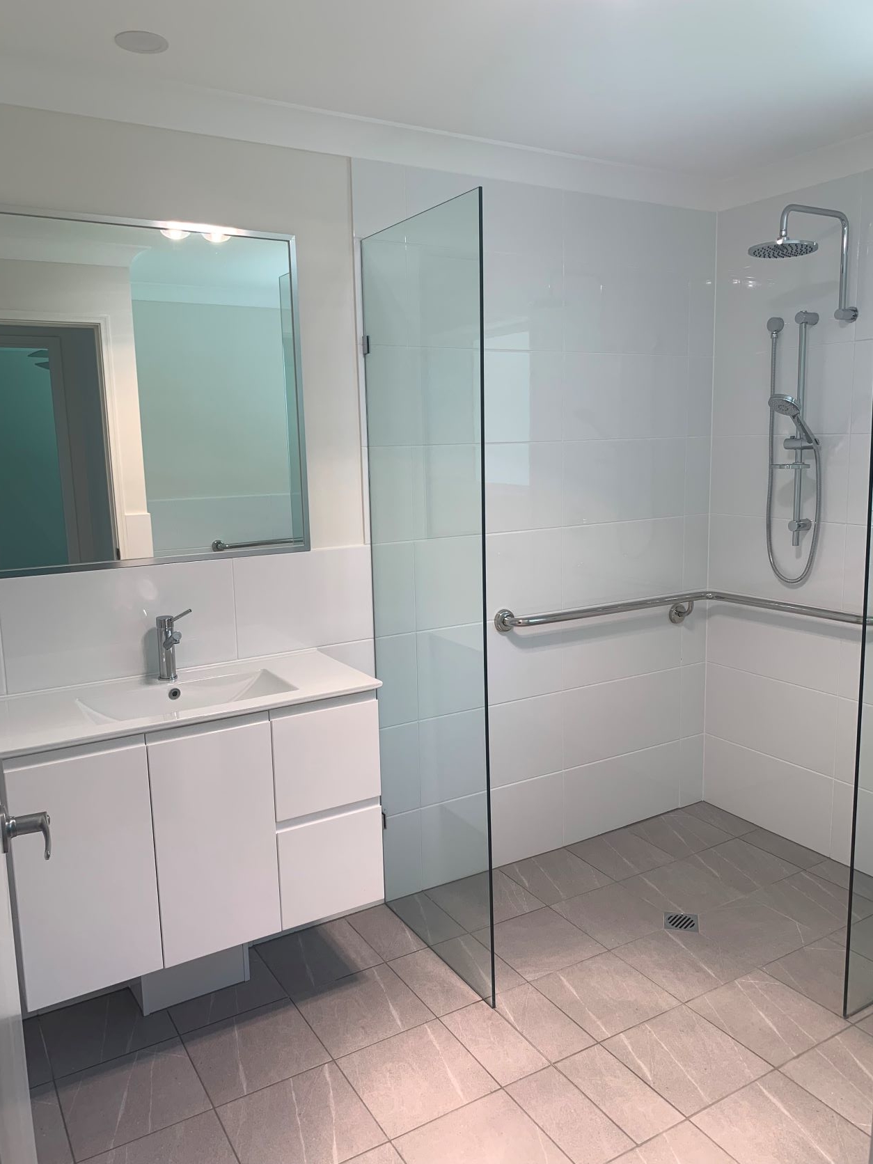 CAL - Unit 25 Bathroom Shower - Adventist Retirement Plus